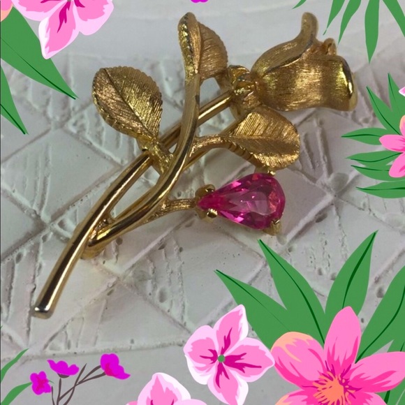 Jewelry | 525 Avon 197s Vintage Gilded Rose Brooch | Poshmark
